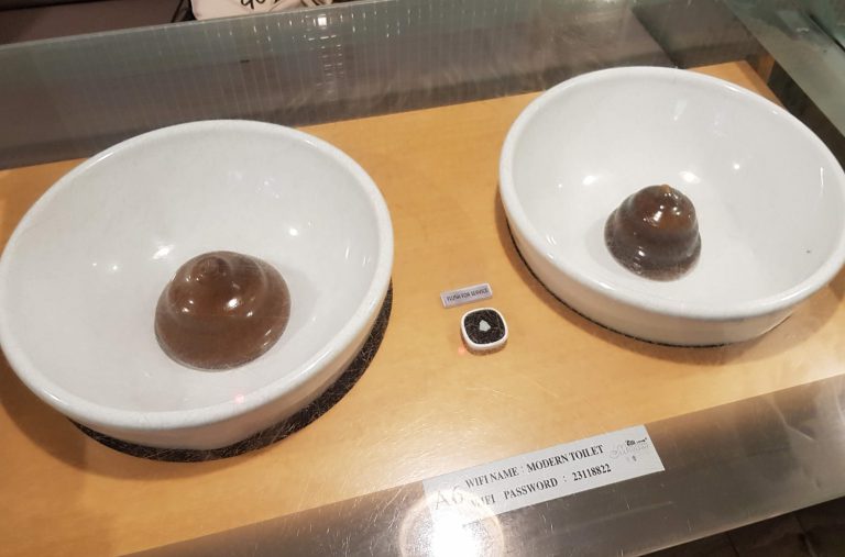 Enjoy a 'Crap' Meal at Modern Toilet - Taipei Travel Geek