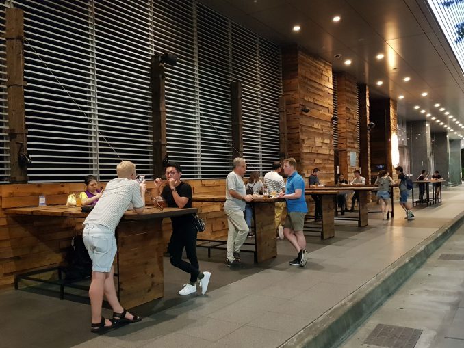 Best Expat Bars in Taipei (Including Happy Hours) - Taipei Travel Geek