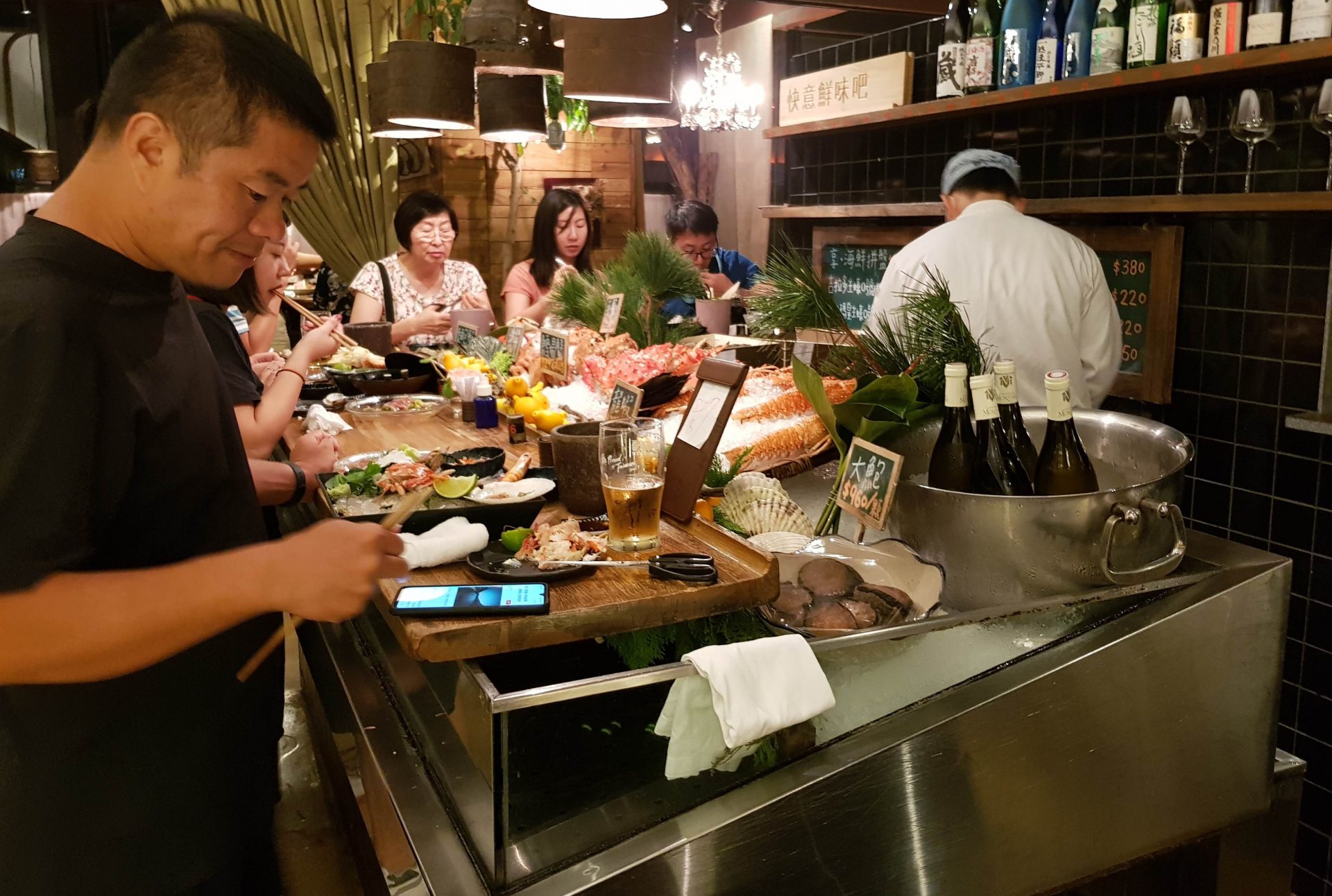 Addiction Aquatic Development - For Seafood Addicts - Taipei Travel Geek