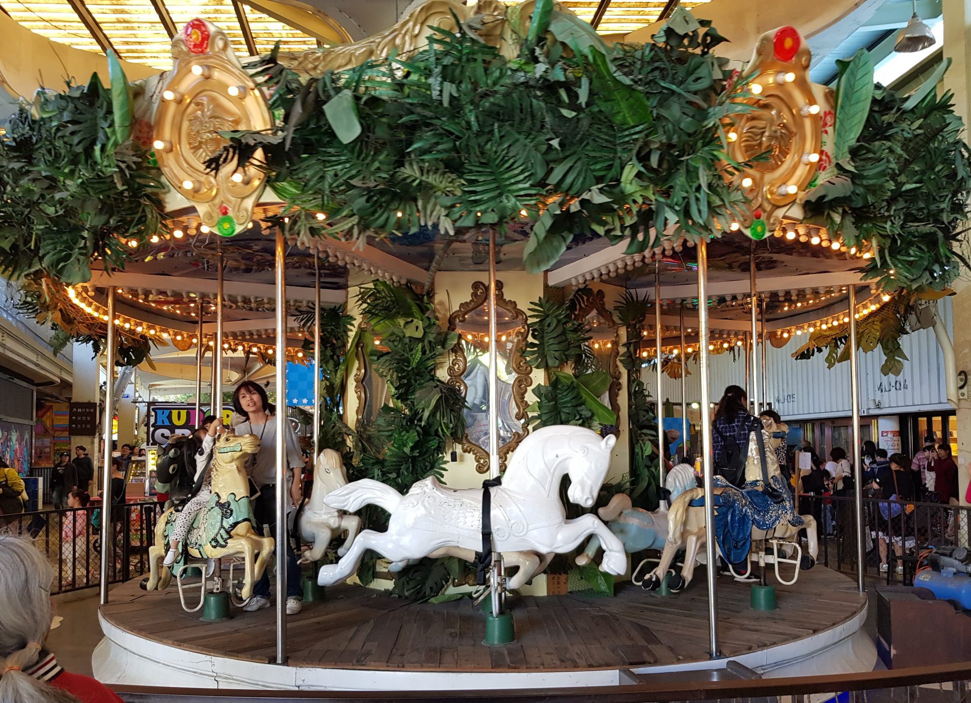 Eat, Drink and be Merry in Maji Square - Taipei Travel Geek