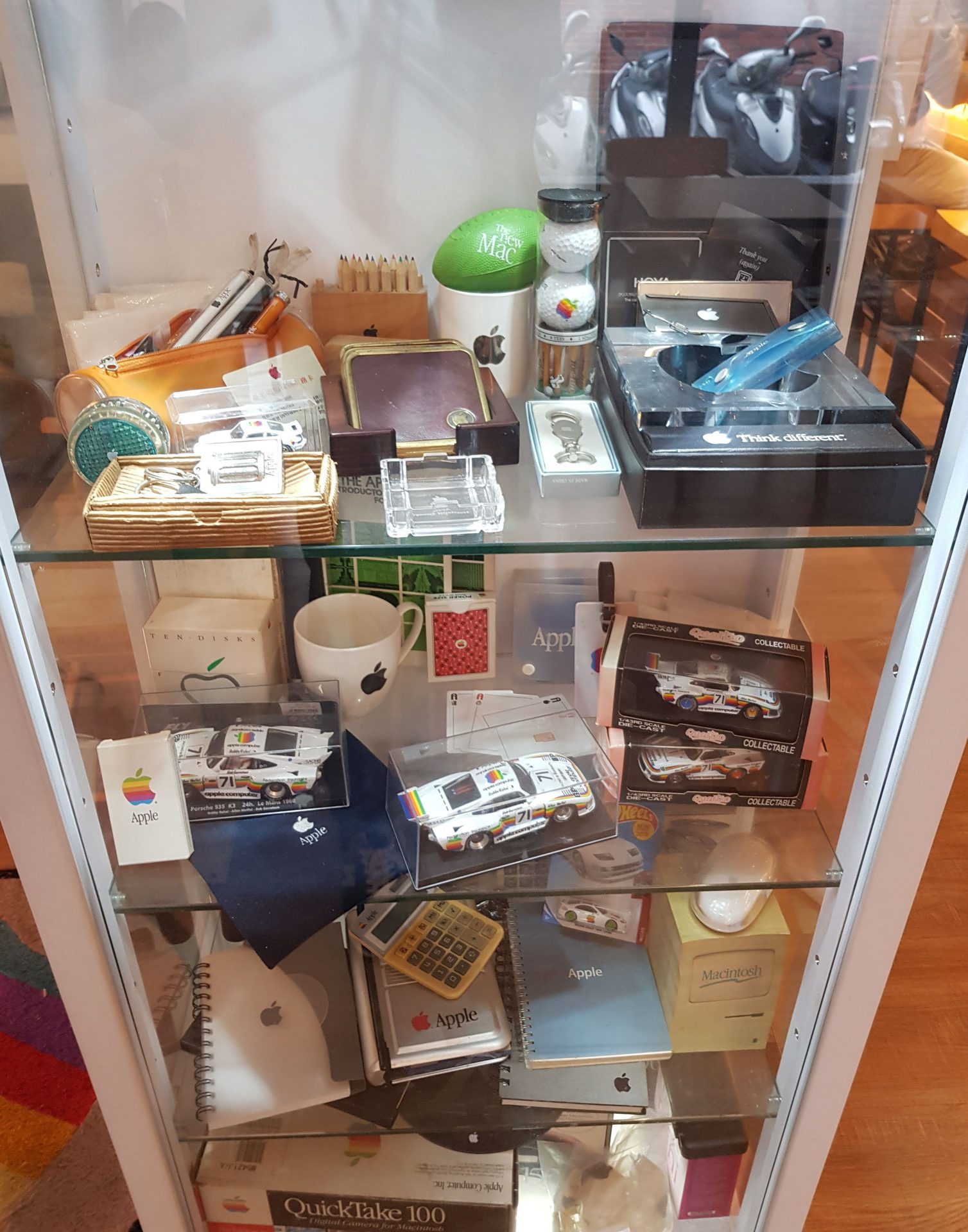 Apple Museum Cafe - First Stop for Apple Enthusiasts - Taipei Travel Geek